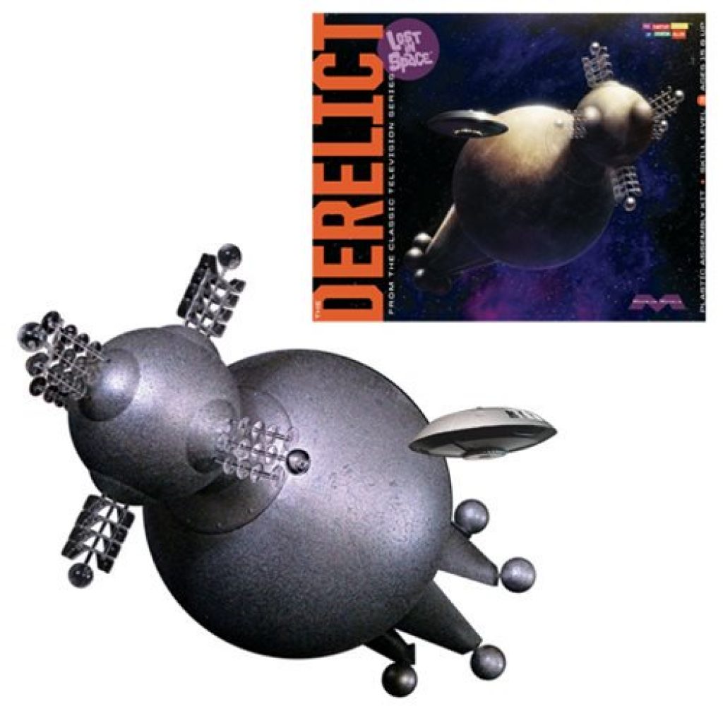 Lost in Space Jupiter 2 Model Kit - Lost In Space Forever