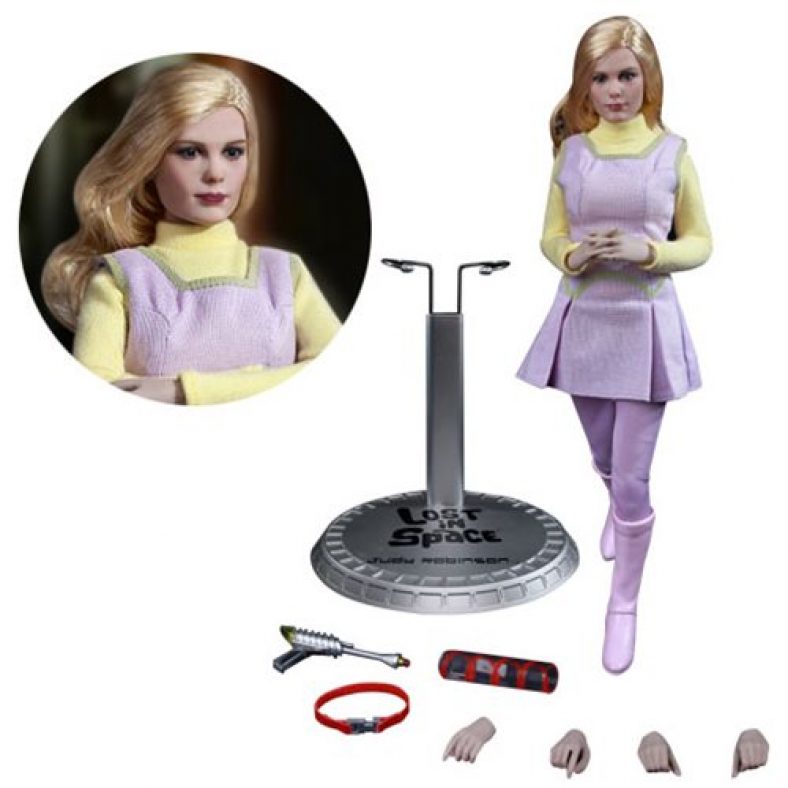 Marta Kristen - Lost In Space Forever
